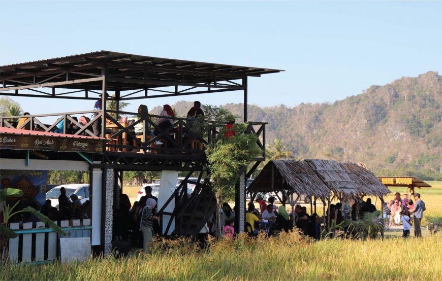 Tempat Menarik di Perlis Indera Kayangan Patut Anda Pergi - Raja Cuti